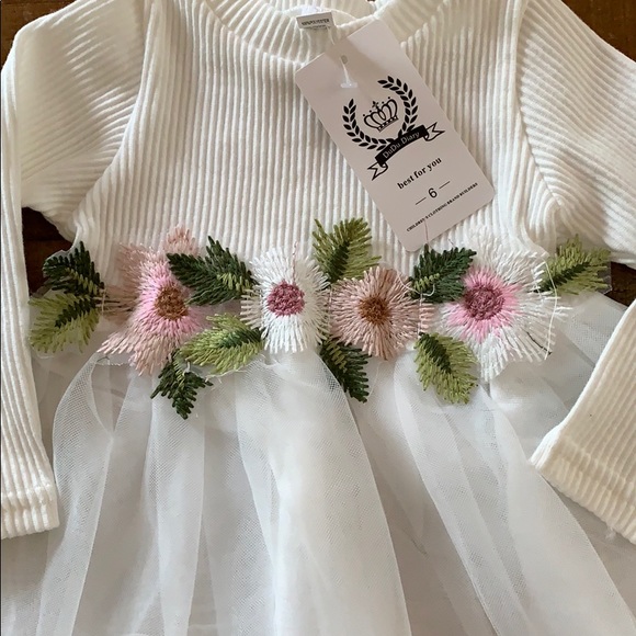 DuDu Diary | Dresses | Dudu Diary Dress Tulle Skirt And Floral Appliqu ...